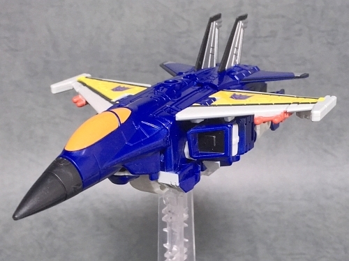 【TF:COMBINER WARS】FELLBAT（フェルバット from LIOKAISER）: HERMIT-X